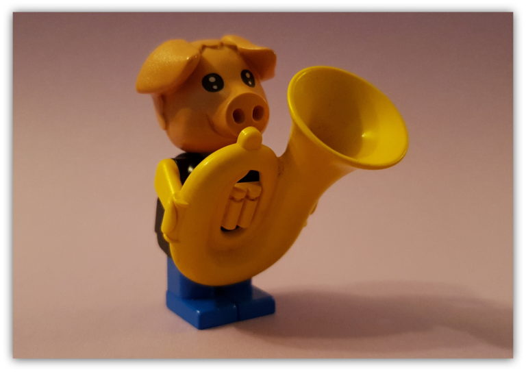 LEGO Musical Instruments: Minifigures Making Sweet Music