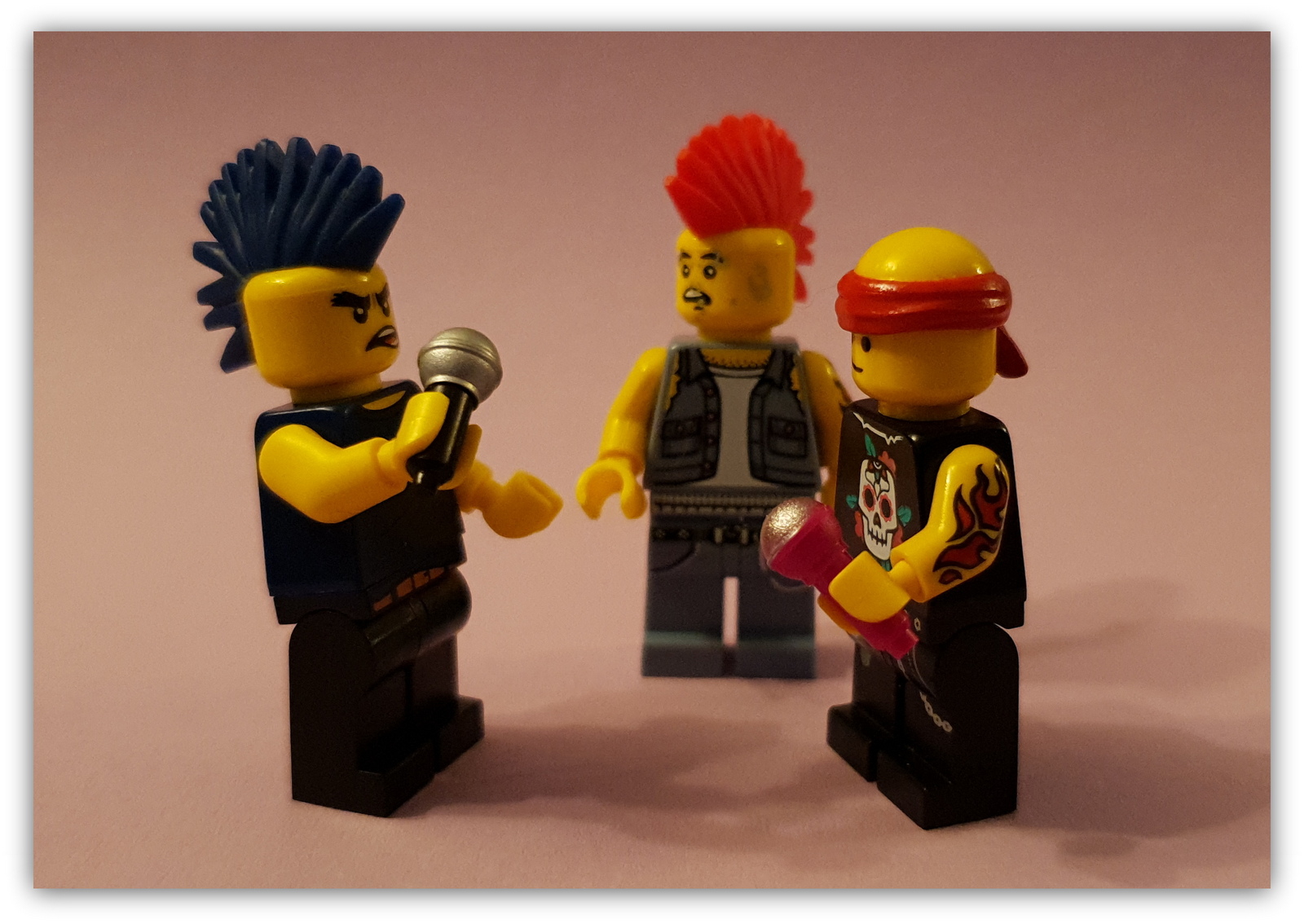 LEGO Musical Instruments: Minifigures Making Sweet Music