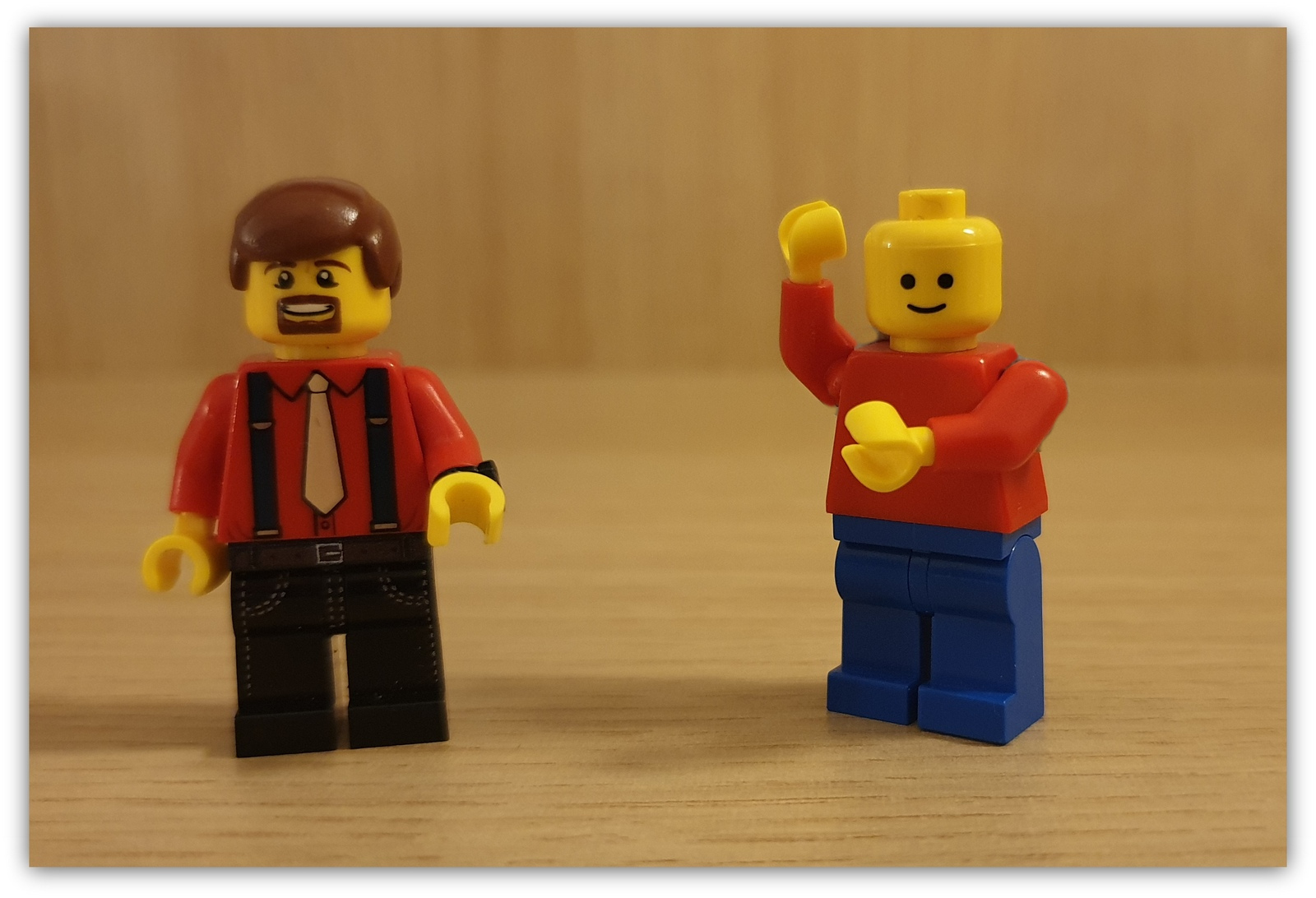 Increasing Movement in your LEGO Minifigures to Spice Up Your Photos