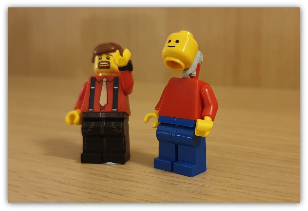 Increasing Movement in your LEGO Minifigures to Spice Up Your Photos