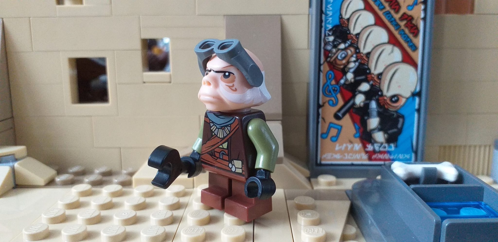How to Make Your Own Custom LEGO Mandalorian Minifigures