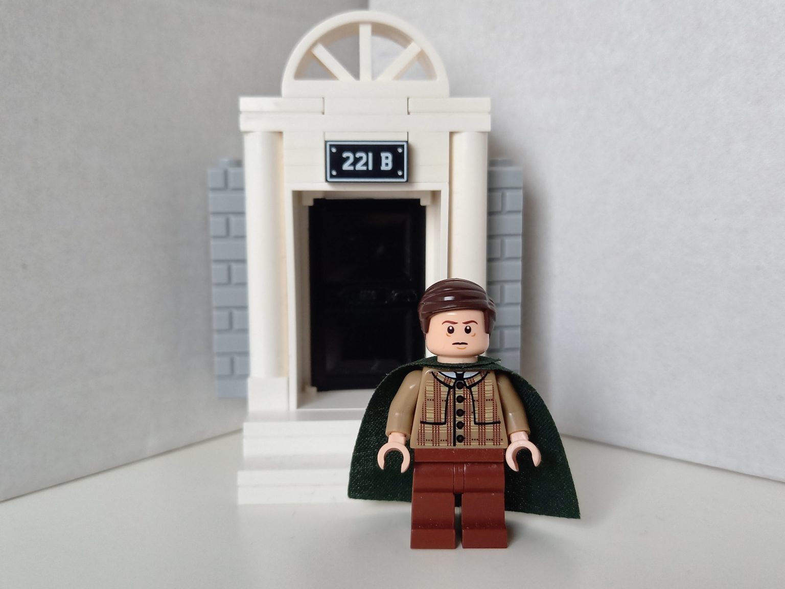 LEGO Sherlock's Home: Sherlock Holmes' Sweet Home MOC (Part 1)
